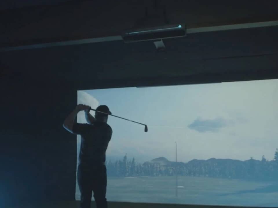 9 Best Overhead Golf Launch Monitors | Reviews and Guide